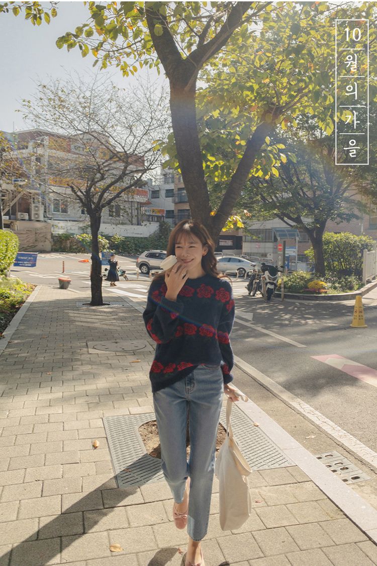 28-01 羊毛 滿版玫瑰花上衣 - iAnn