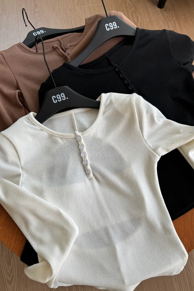 A17美背設計顯胸大打底上衣 - c99.studio official